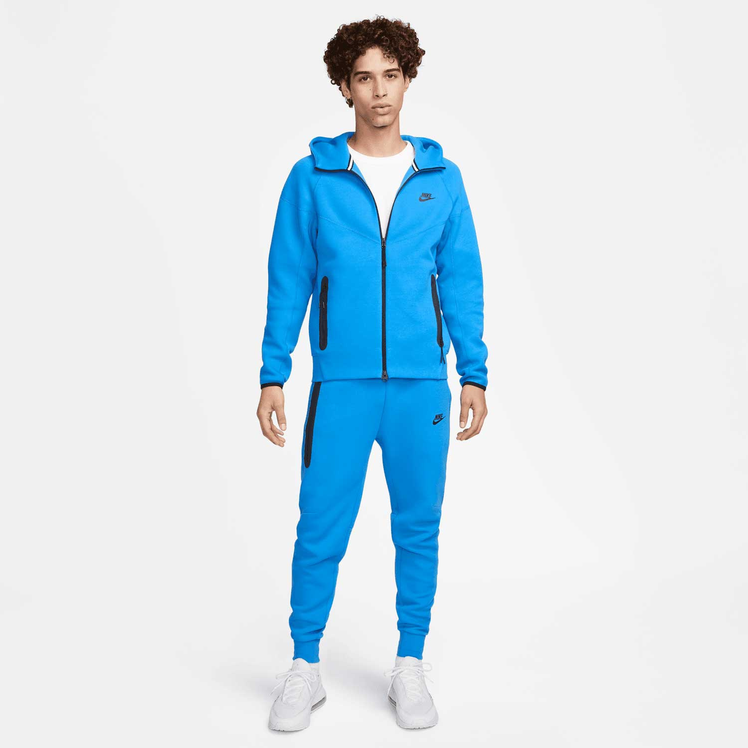 Spodnie męskie Nike Tech Fleece FB8002-435 | Adrenaline.pl