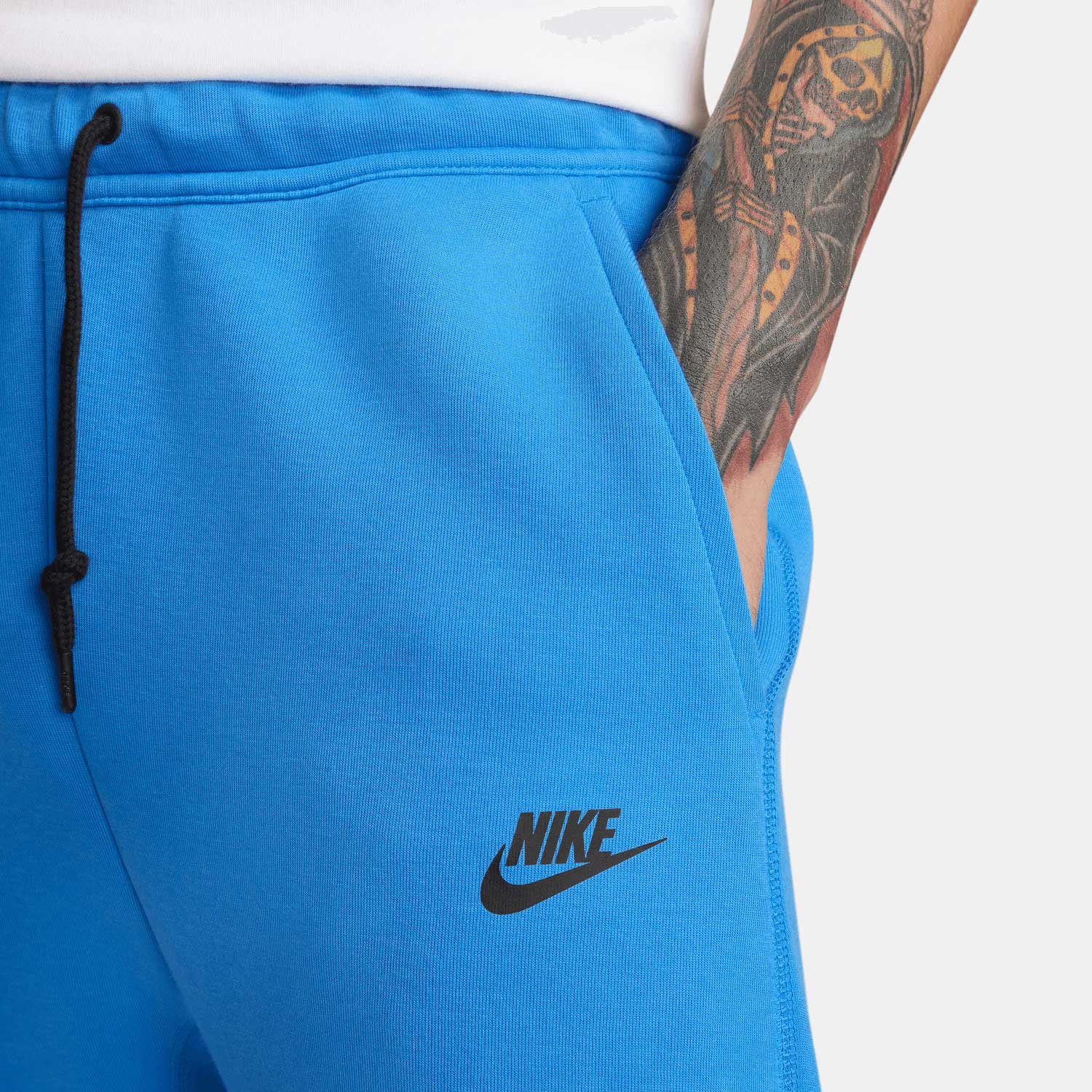 Spodnie męskie Nike Tech Fleece FB8002-435 | Adrenaline.pl